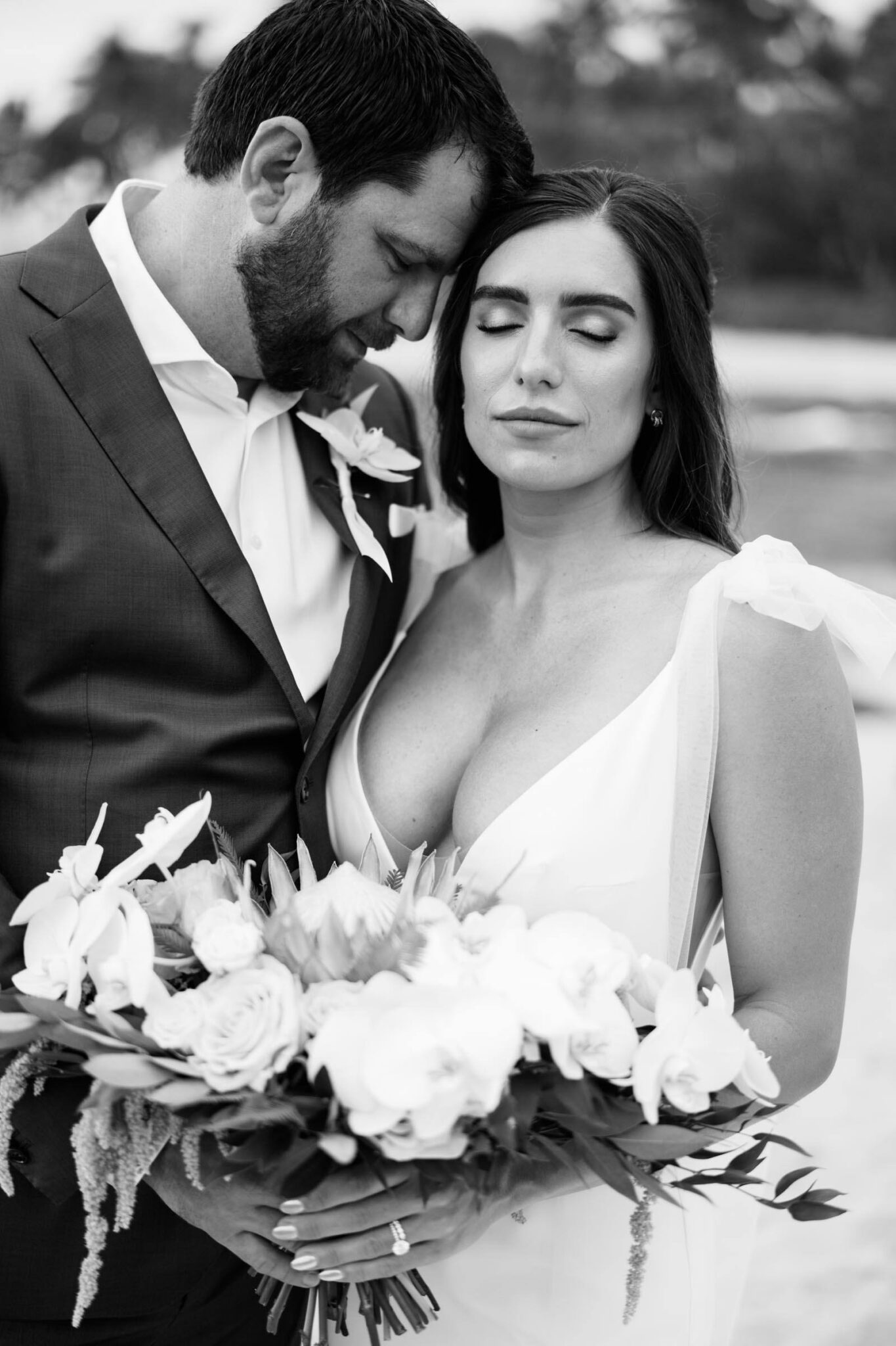 Intimate Elopement on Oahu: Lyndsey and Ryan's Beach Wedding - Megan Moura Photography