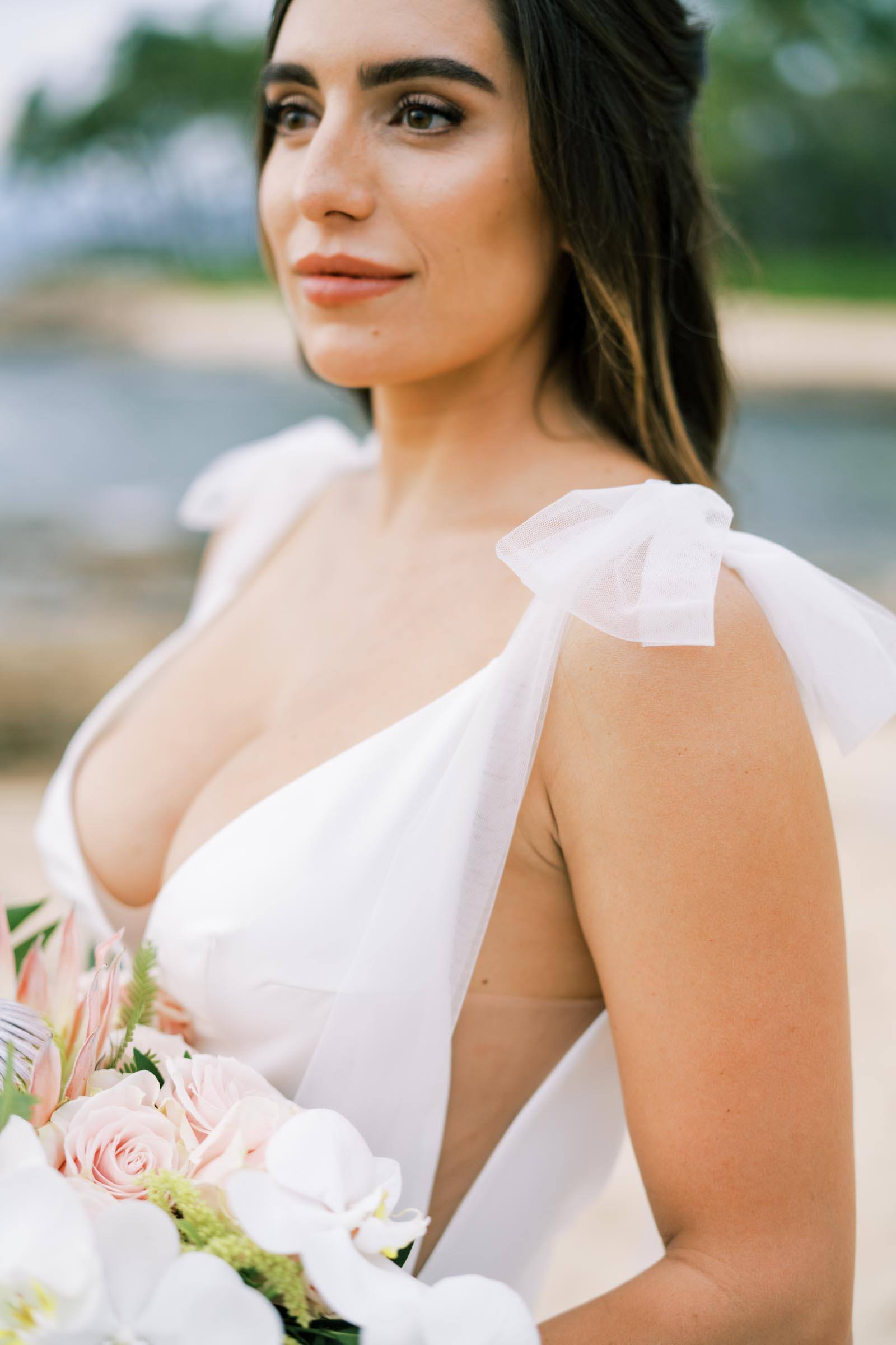 Intimate Elopement on Oahu: Lyndsey and Ryan's Beach Wedding - Megan Moura Photography