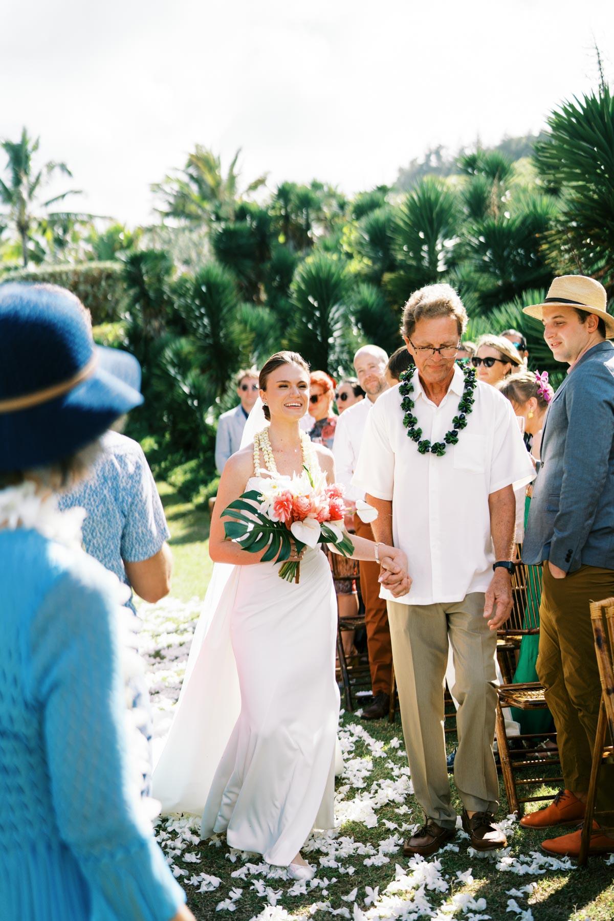 Nicole and Lee's Stunning Na Aina Kai Wedding on Kauai - Megan Moura ...